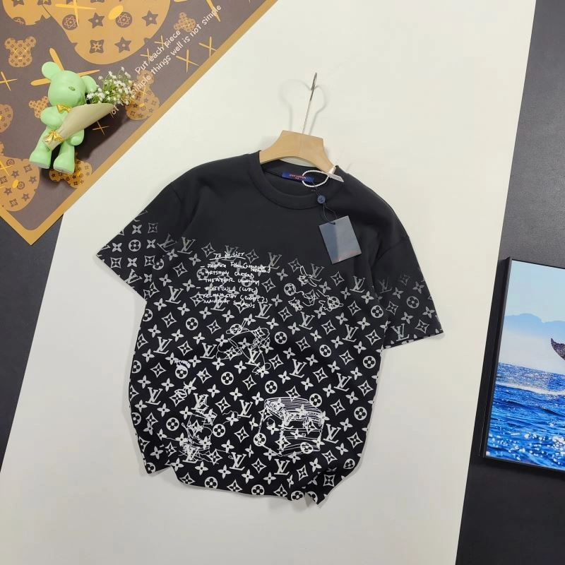 Precise copy Louis Vuitton T-Shirts