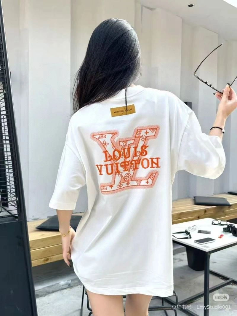 High fidelity Louis Vuitton T-Shirts
