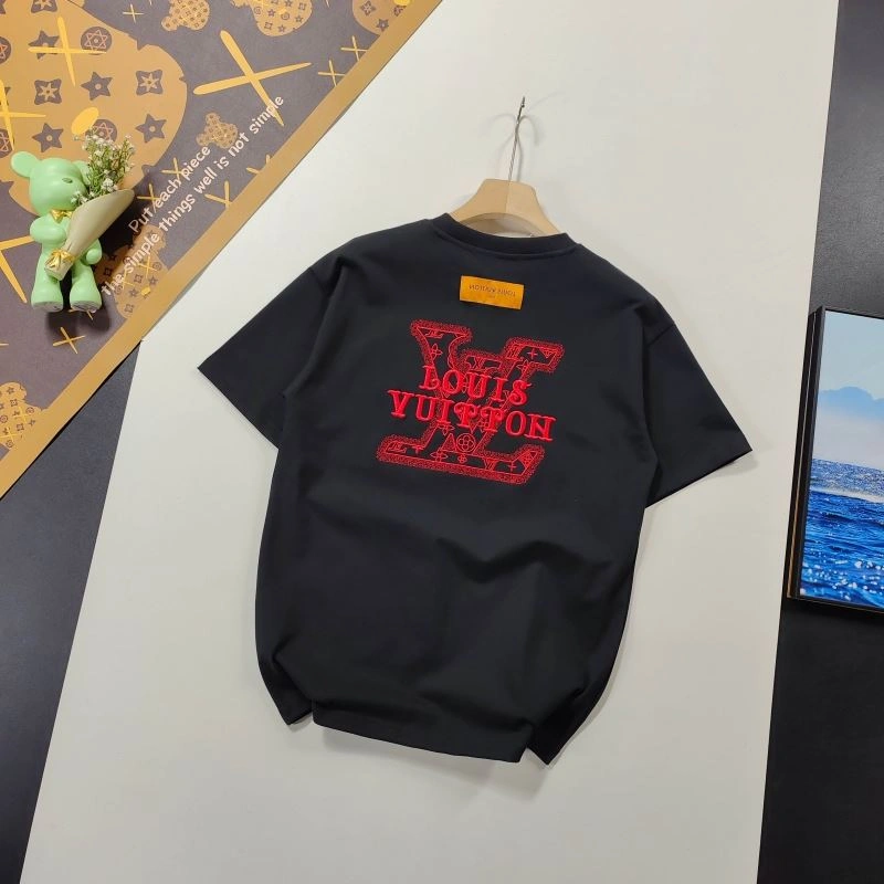 High fidelity Louis Vuitton T-Shirts