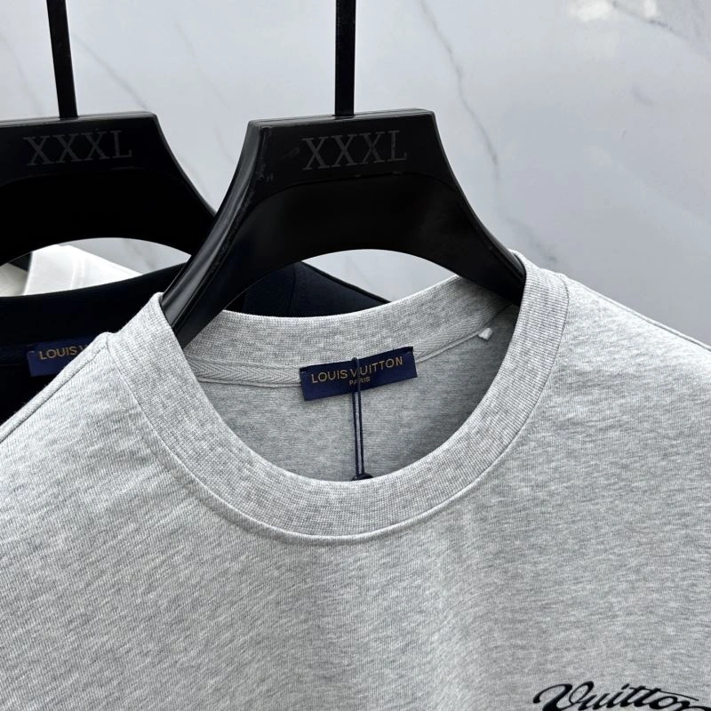 Top mirror Louis Vuitton T-Shirts