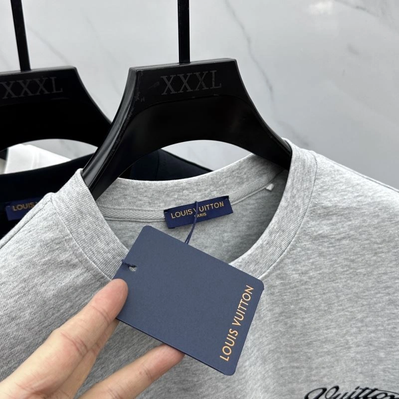 Top mirror Louis Vuitton T-Shirts
