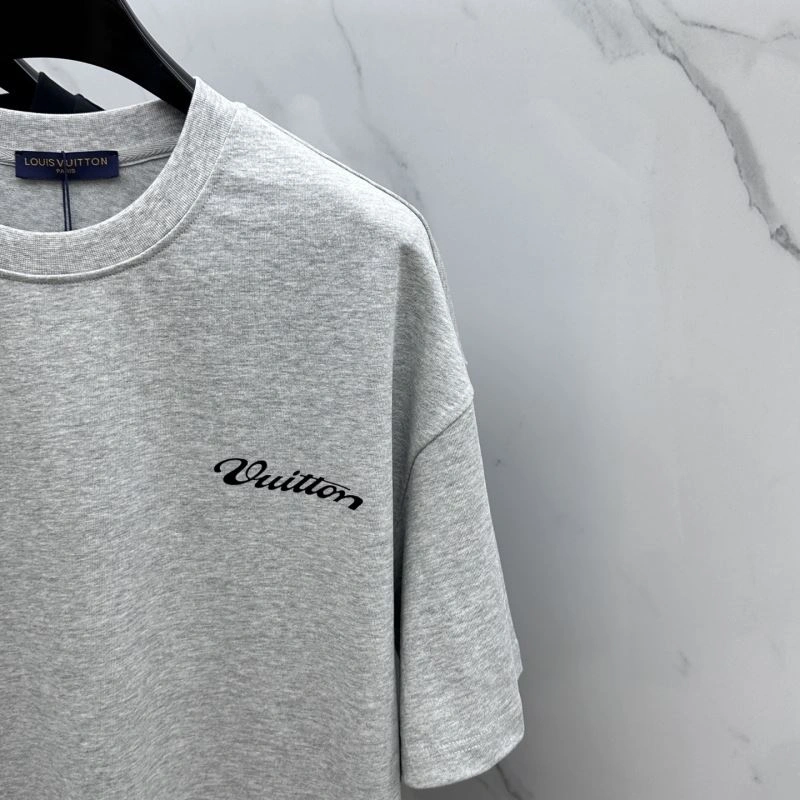 Top mirror Louis Vuitton T-Shirts