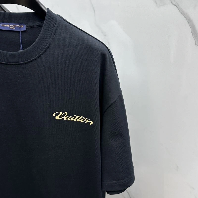 Top mirror Louis Vuitton T-Shirts