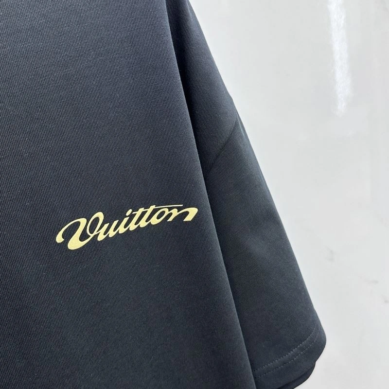Top mirror Louis Vuitton T-Shirts