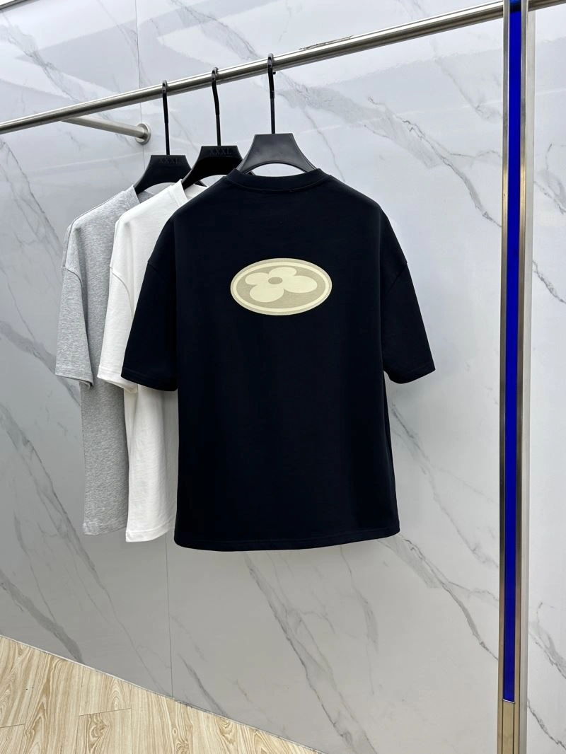 Top mirror Louis Vuitton T-Shirts