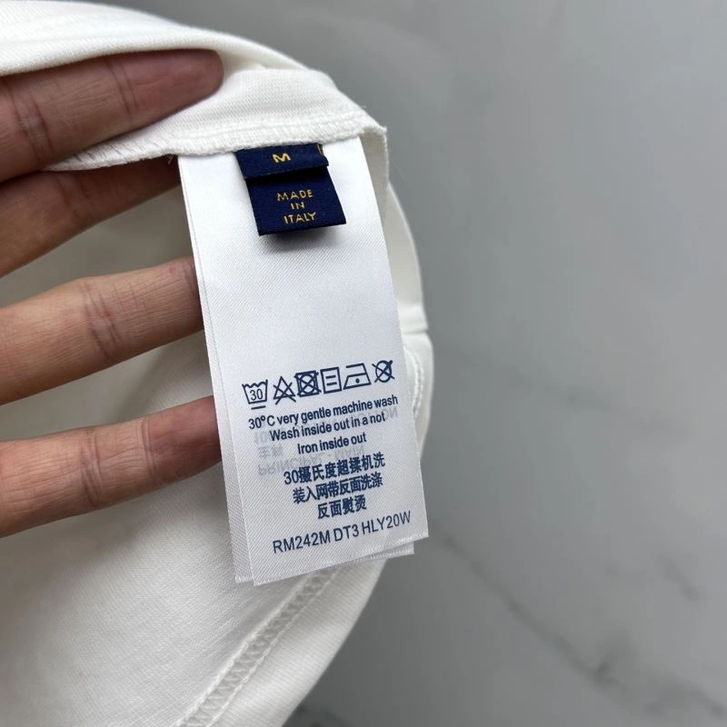 Reasonably priced Louis Vuitton T-Shirts