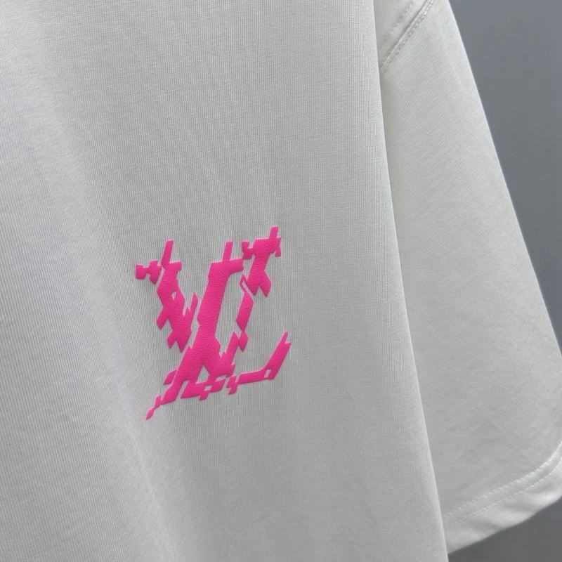 Exact replica Louis Vuitton T-Shirts