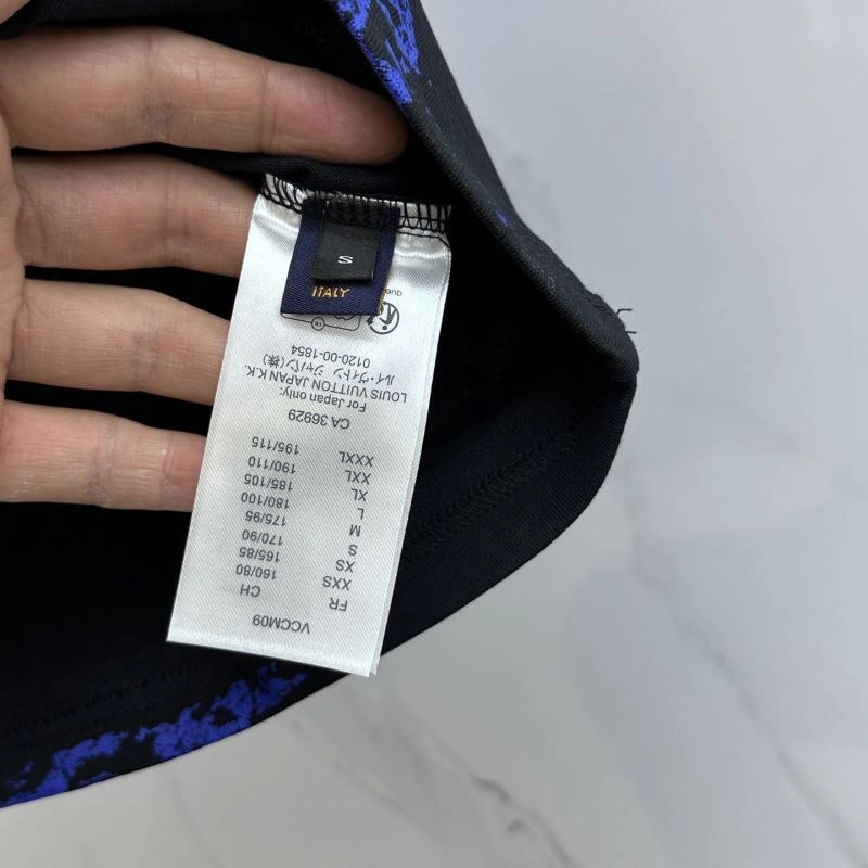Factory-made Louis Vuitton T-Shirts