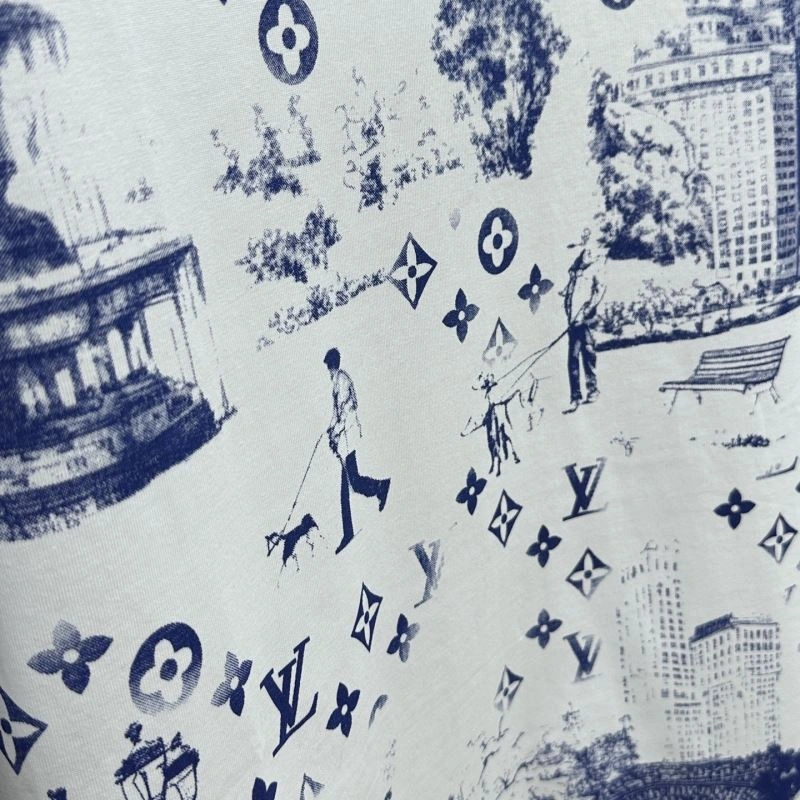 Bargain Louis Vuitton T-Shirts