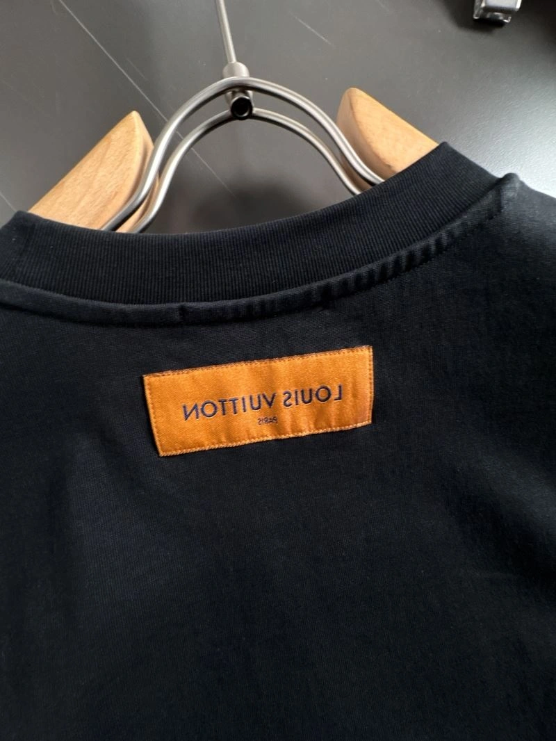 Top match Louis Vuitton T-Shirts