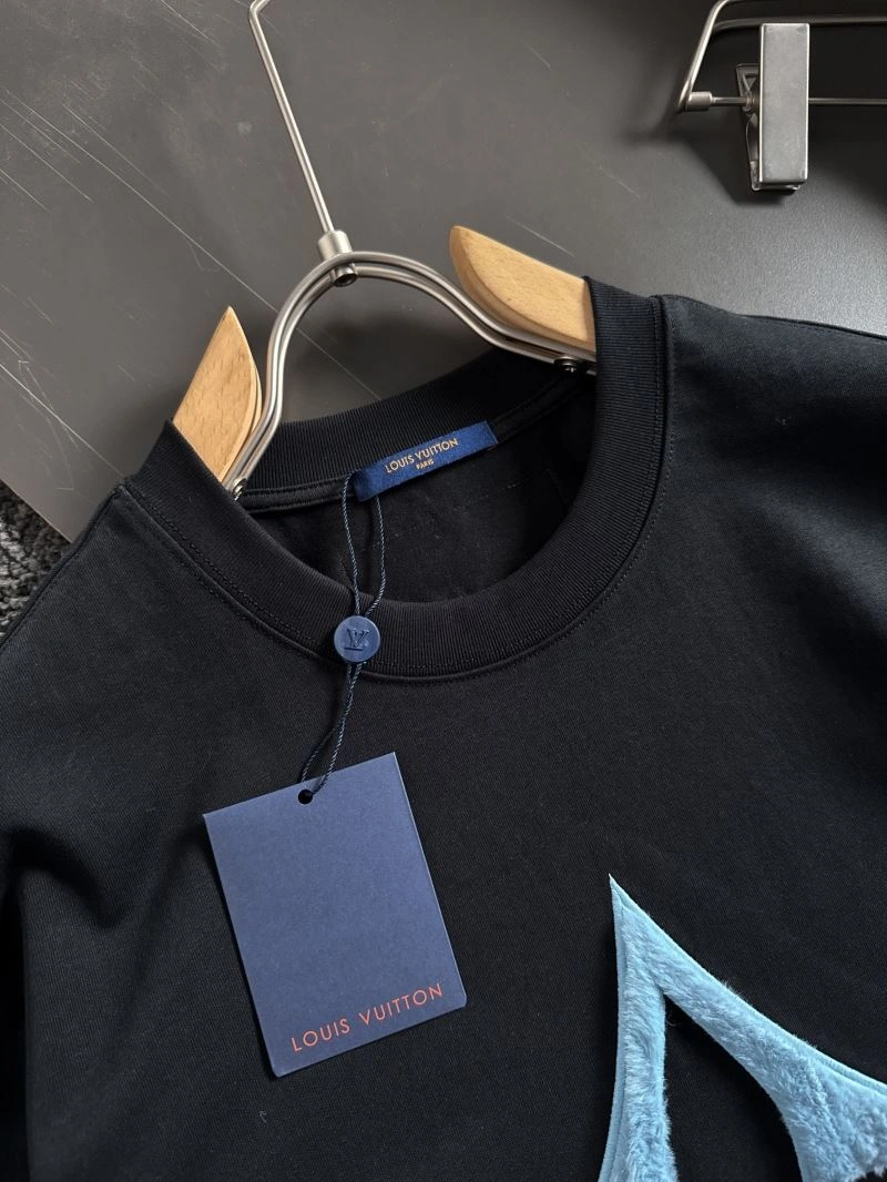 Top match Louis Vuitton T-Shirts