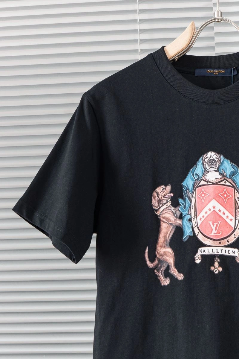 Exact replica Louis Vuitton T-Shirts