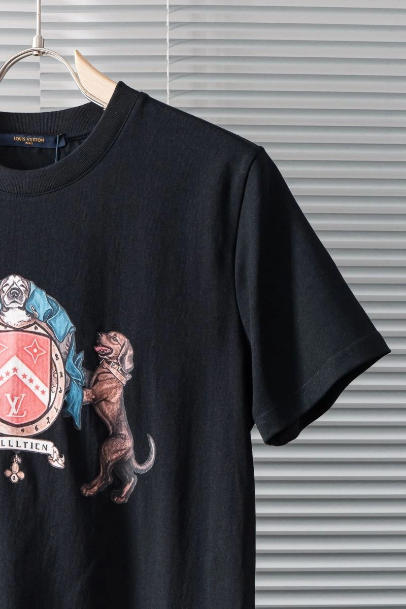 Exact replica Louis Vuitton T-Shirts