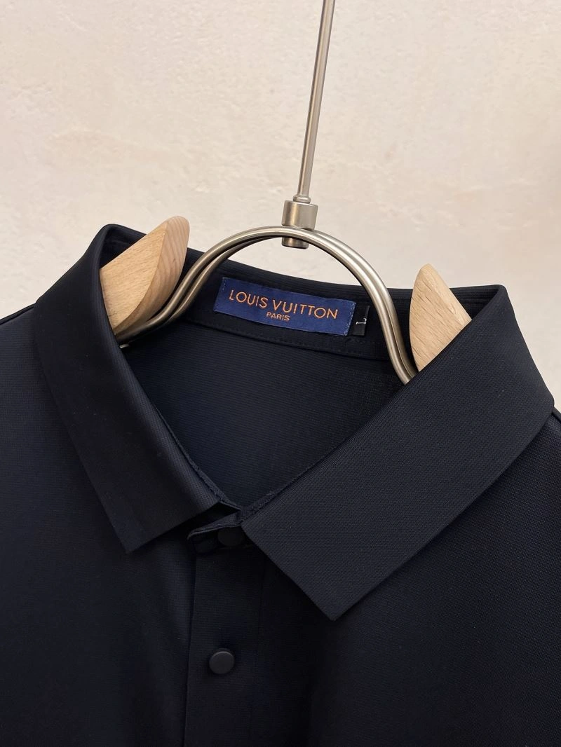 Factory-made Louis Vuitton T-Shirts