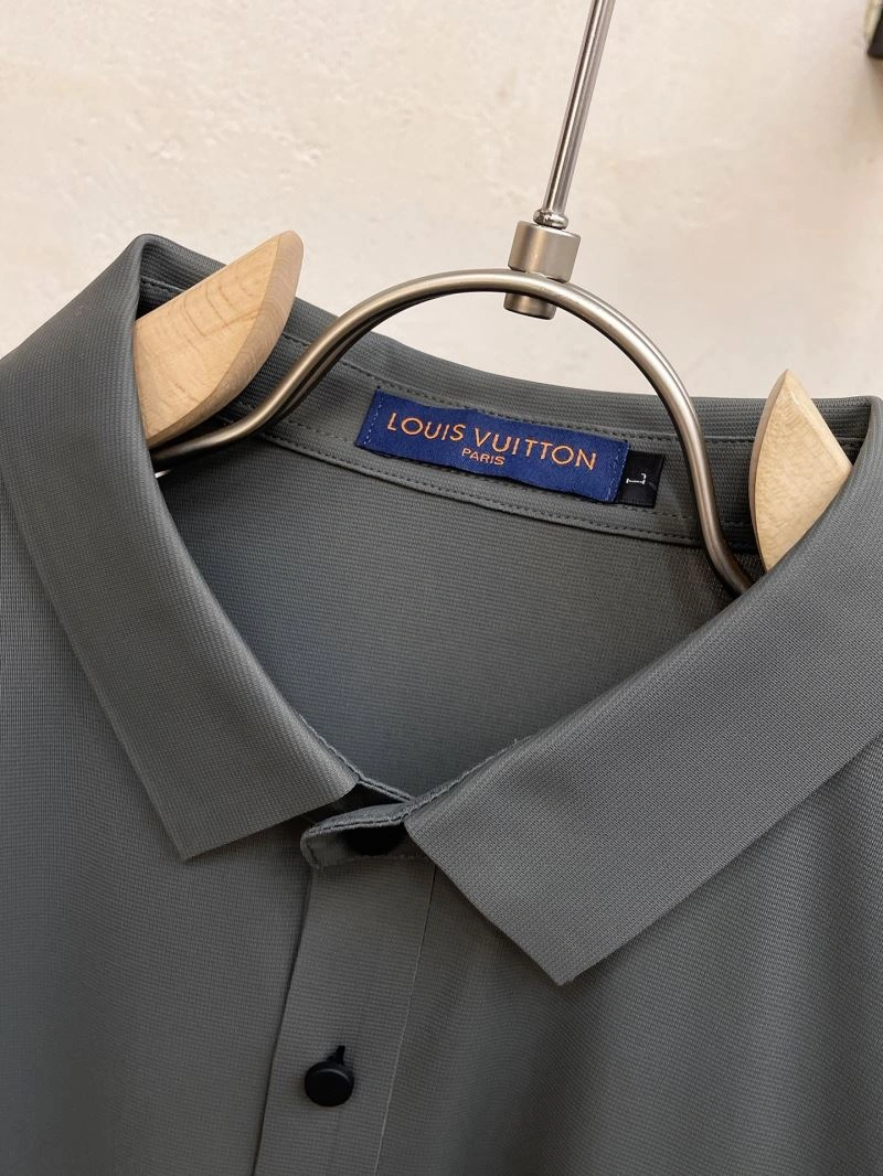 Perfect replica Louis Vuitton T-Shirts
