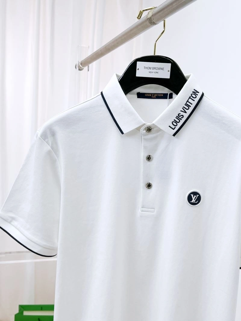 Accurate model Louis Vuitton T-Shirts