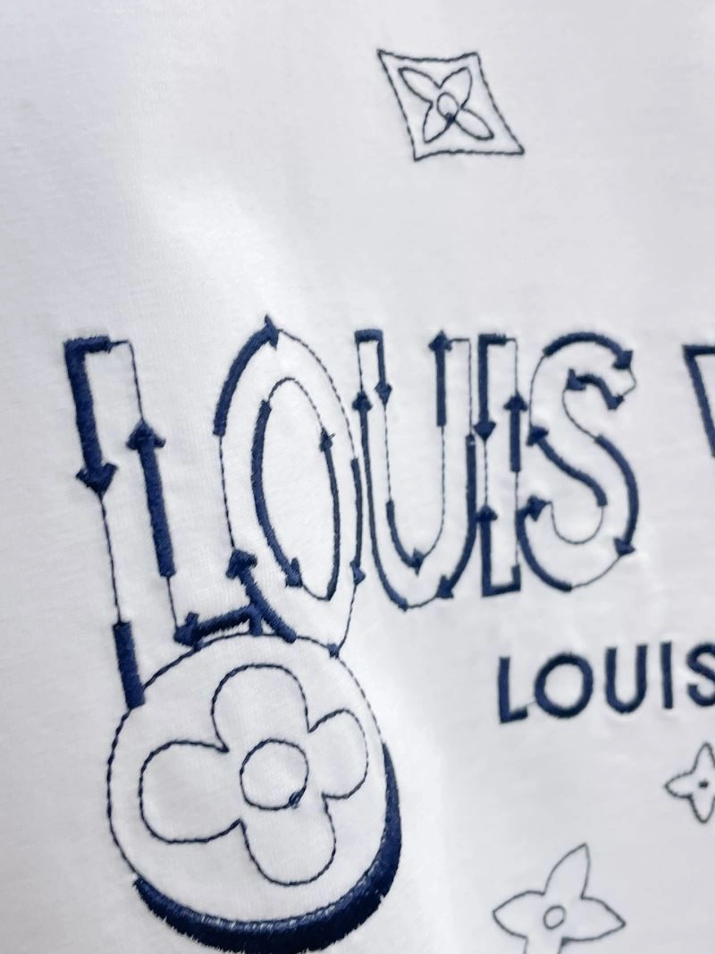 Inexpensive Louis Vuitton T-Shirts
