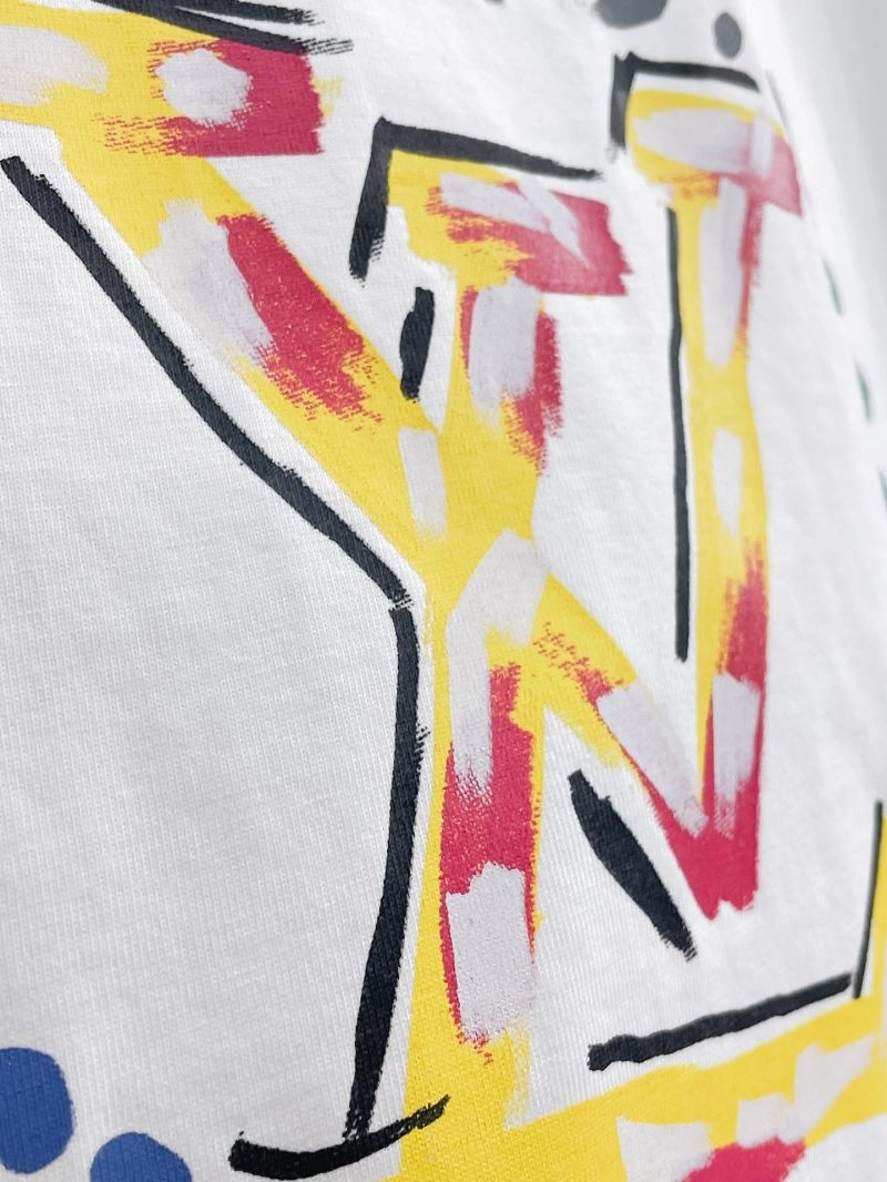 Bargain Louis Vuitton T-Shirts