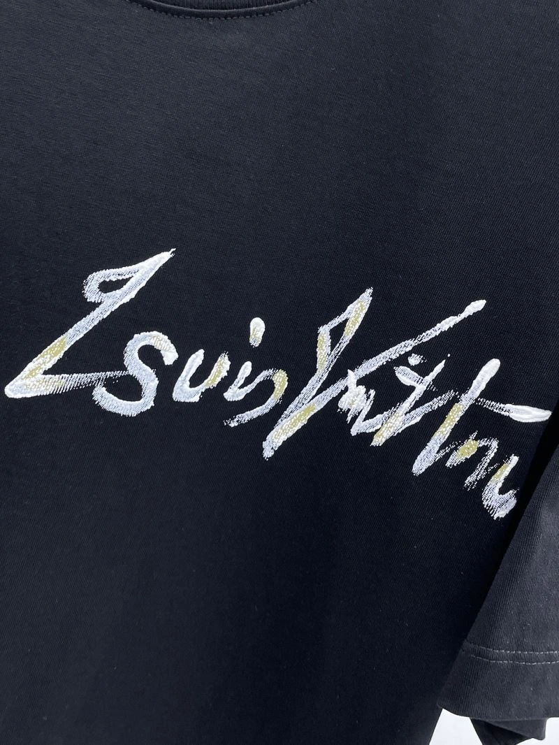 Inexpensive Louis Vuitton T-Shirts