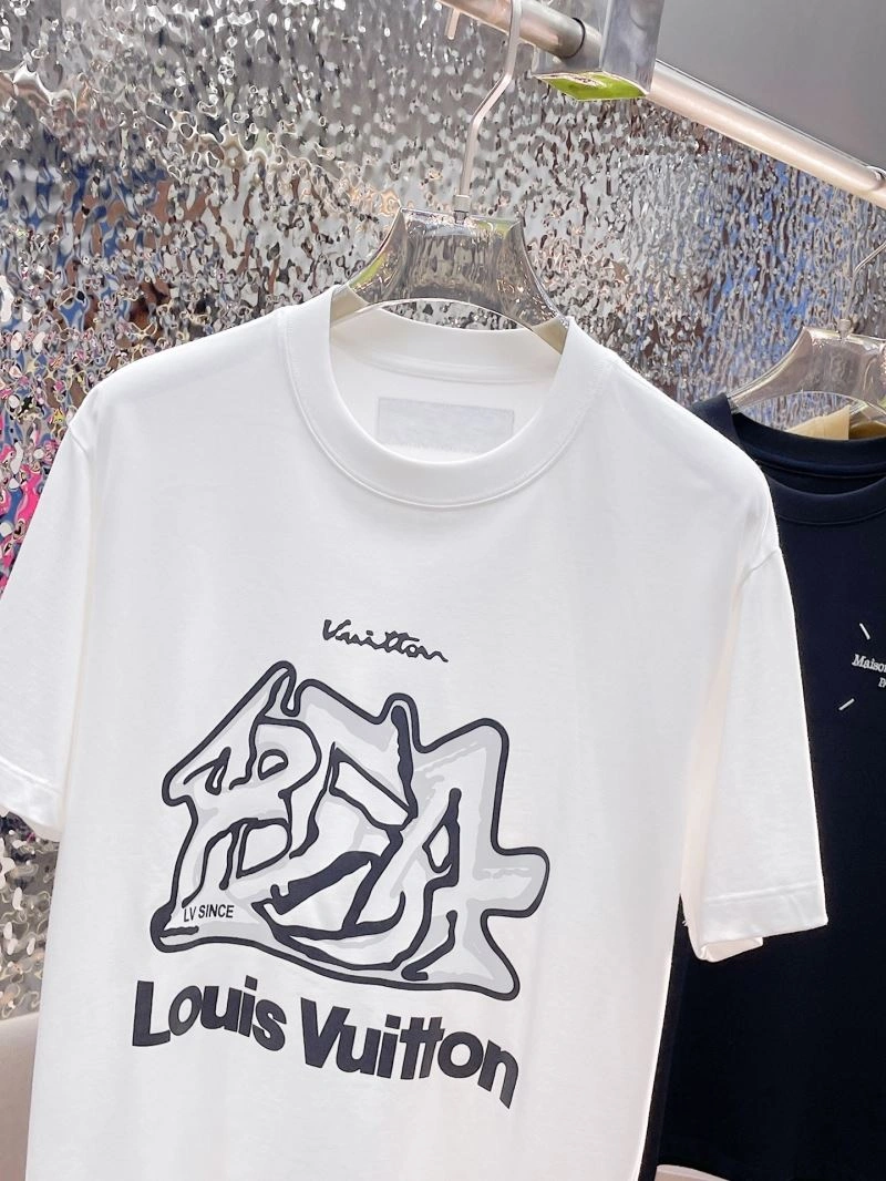 Factory-made Louis Vuitton T-Shirts