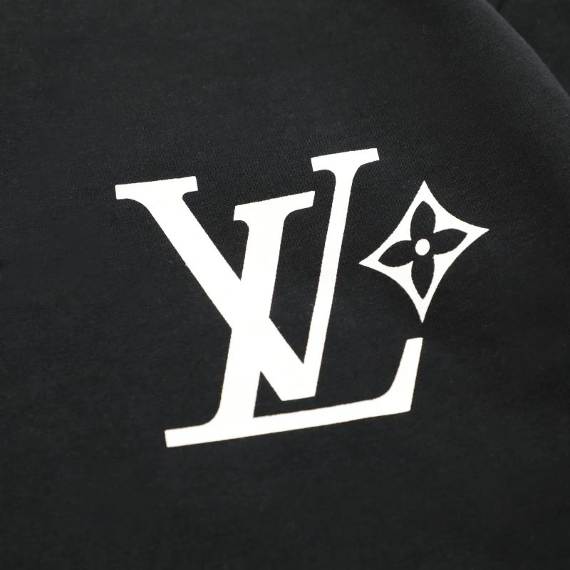 Low-cost Louis Vuitton T-Shirts