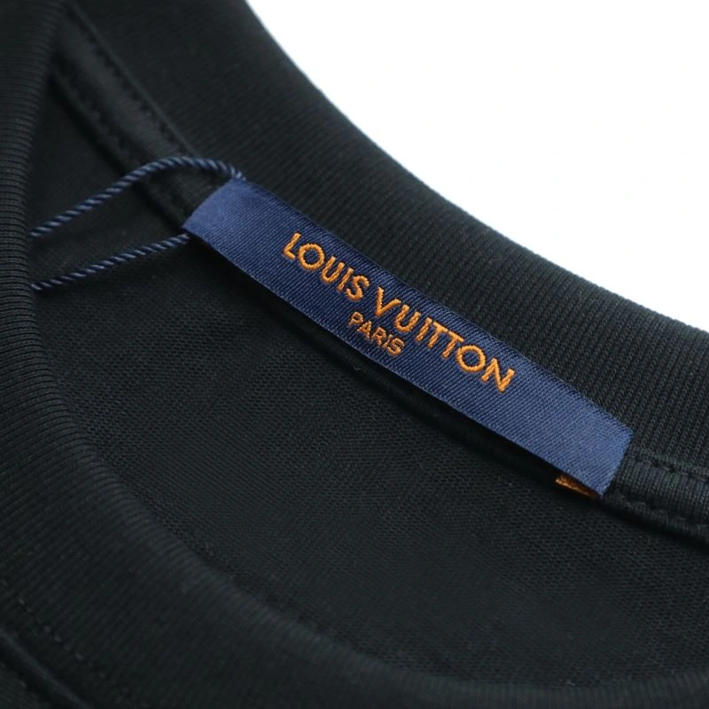 Low-cost Louis Vuitton T-Shirts