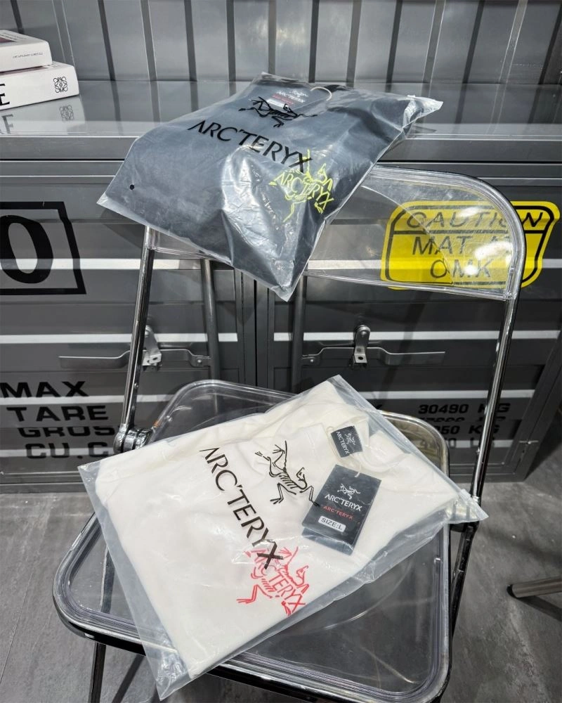 Perfect replica Louis Vuitton T-Shirts