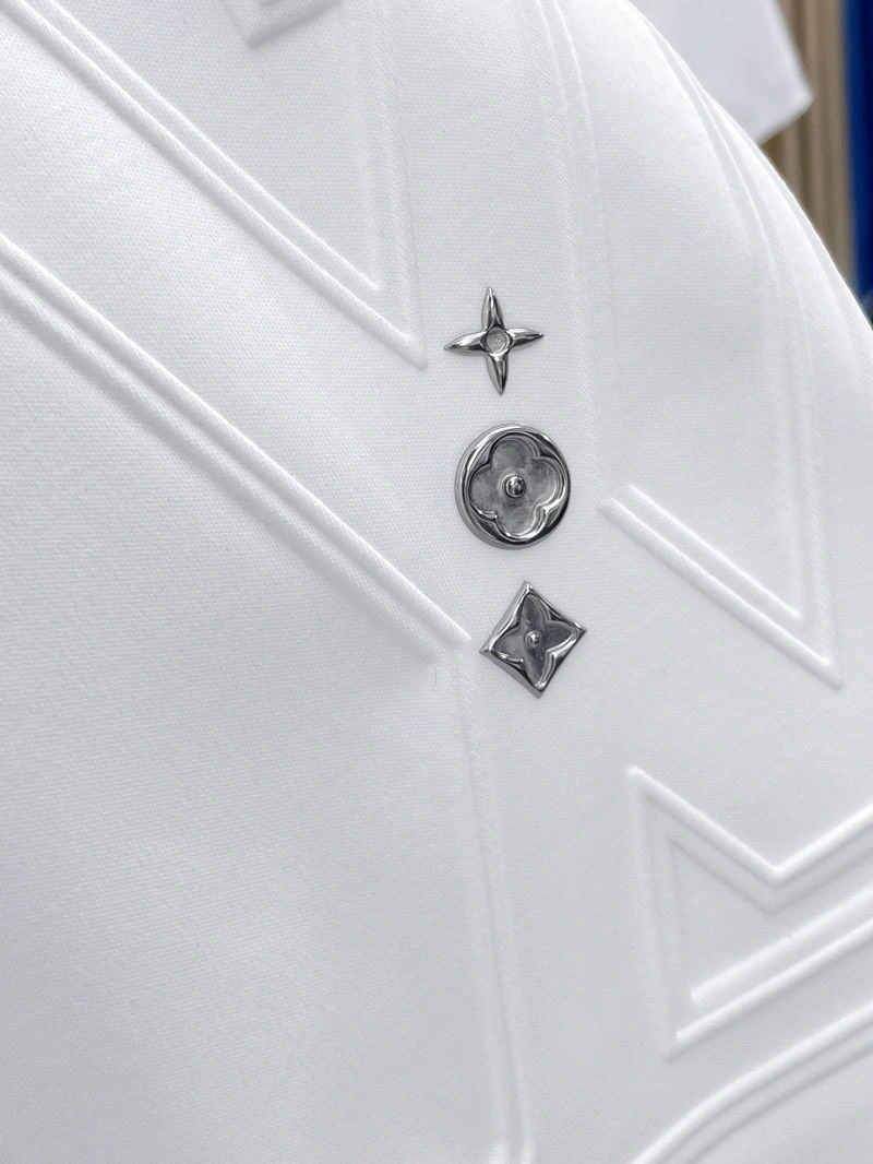 High accuracy Louis Vuitton T-Shirts