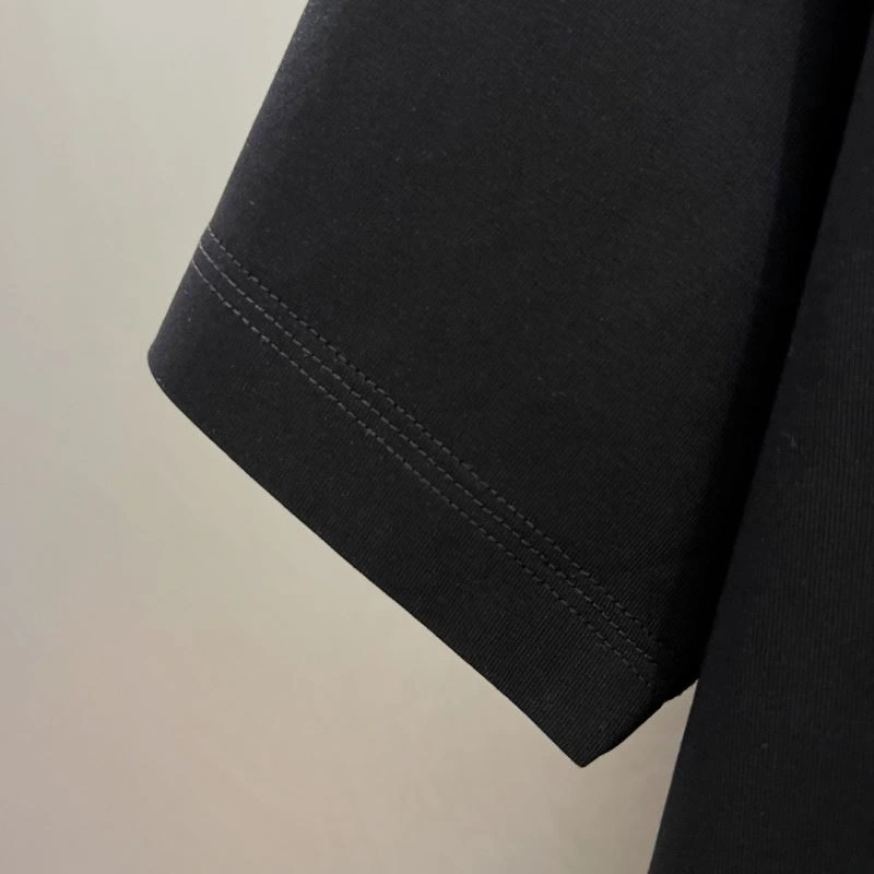 Precise copy Louis Vuitton T-Shirts