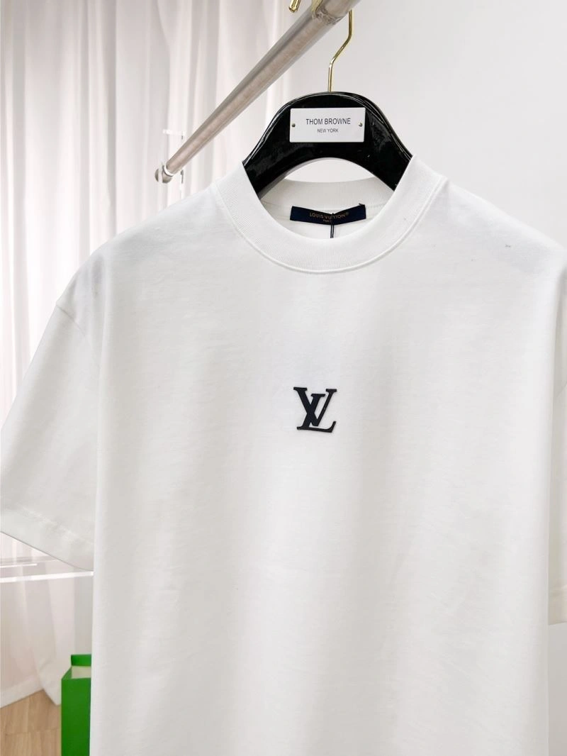 High fidelity Louis Vuitton T-Shirts