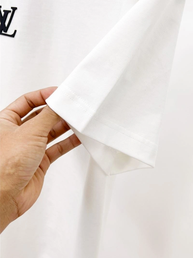 High fidelity Louis Vuitton T-Shirts