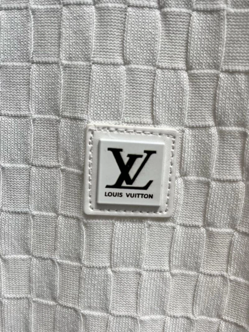 Inexpensive Louis Vuitton T-Shirts