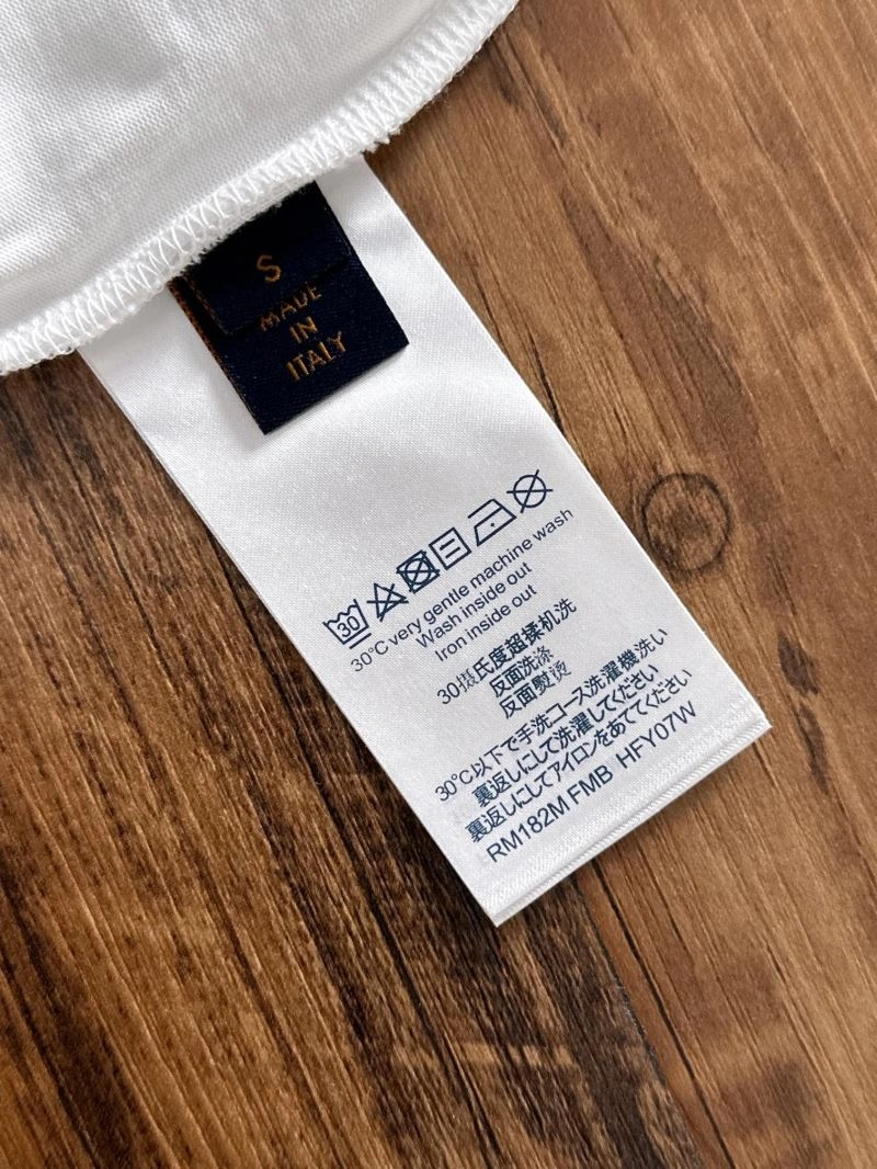 Low-cost Louis Vuitton T-Shirts