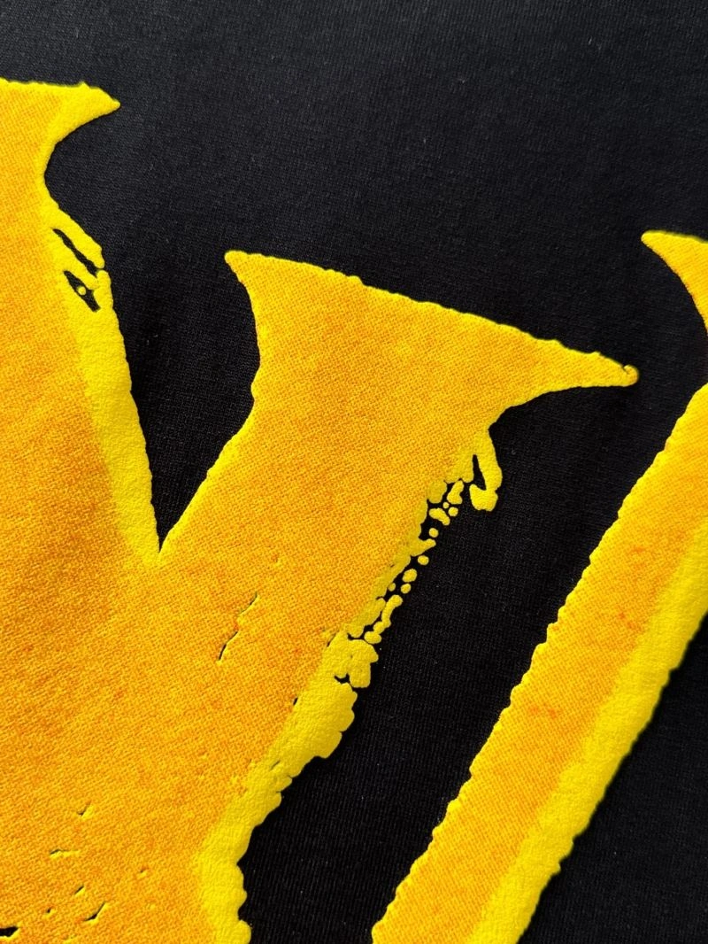 Low-cost Louis Vuitton T-Shirts
