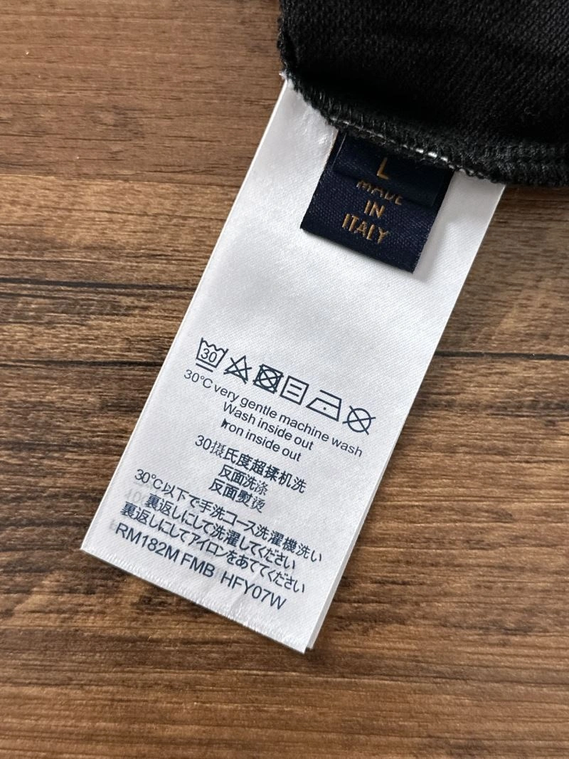 Low-cost Louis Vuitton T-Shirts