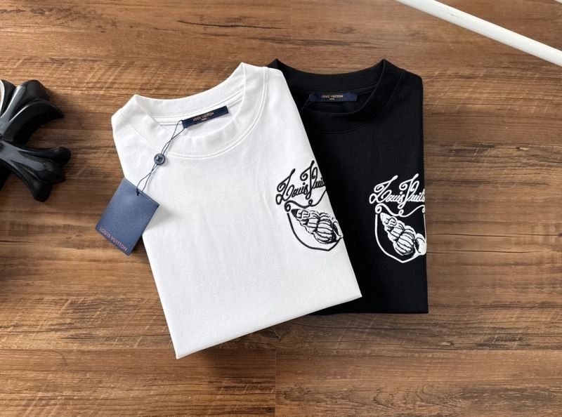 High accuracy Louis Vuitton T-Shirts