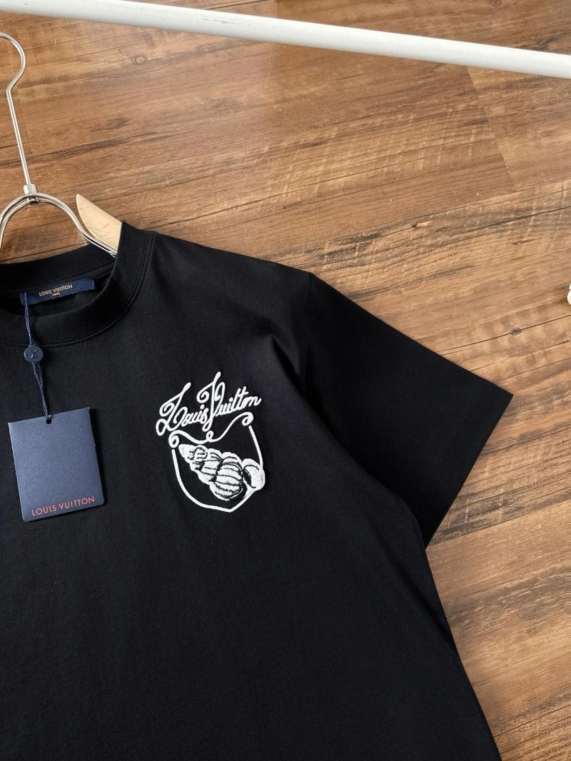 High accuracy Louis Vuitton T-Shirts