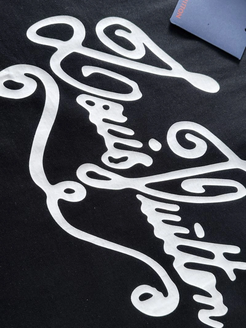 High fidelity Louis Vuitton T-Shirts