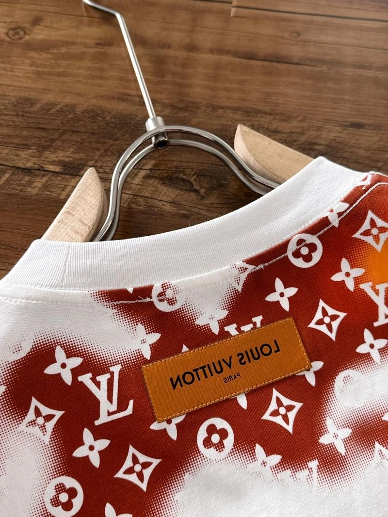 Top mirror Louis Vuitton T-Shirts