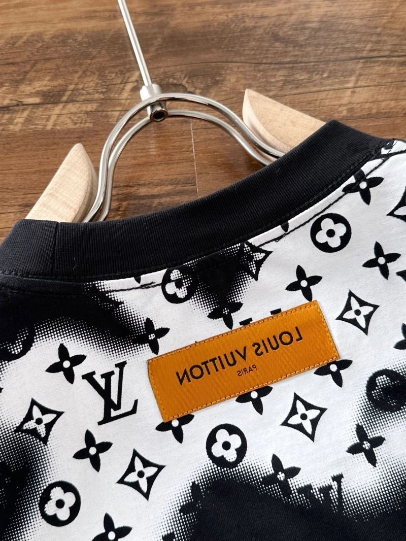 1:1 copy Louis Vuitton T-Shirts