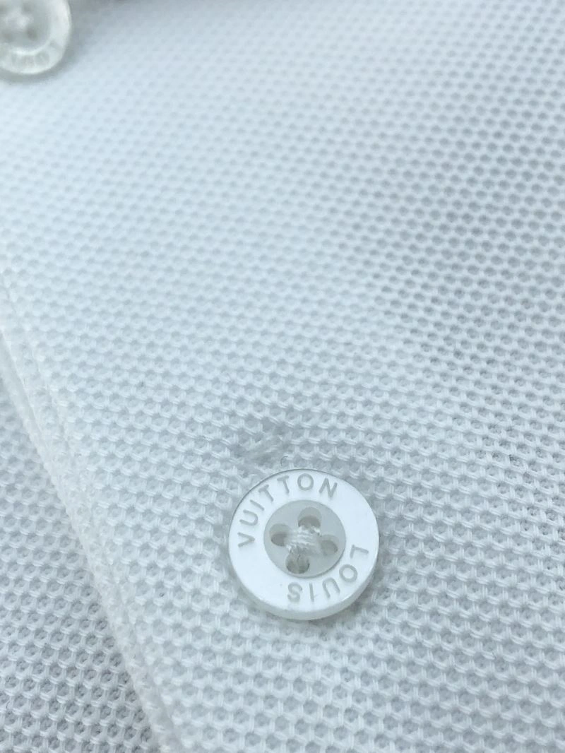 Factory-made Louis Vuitton T-Shirts