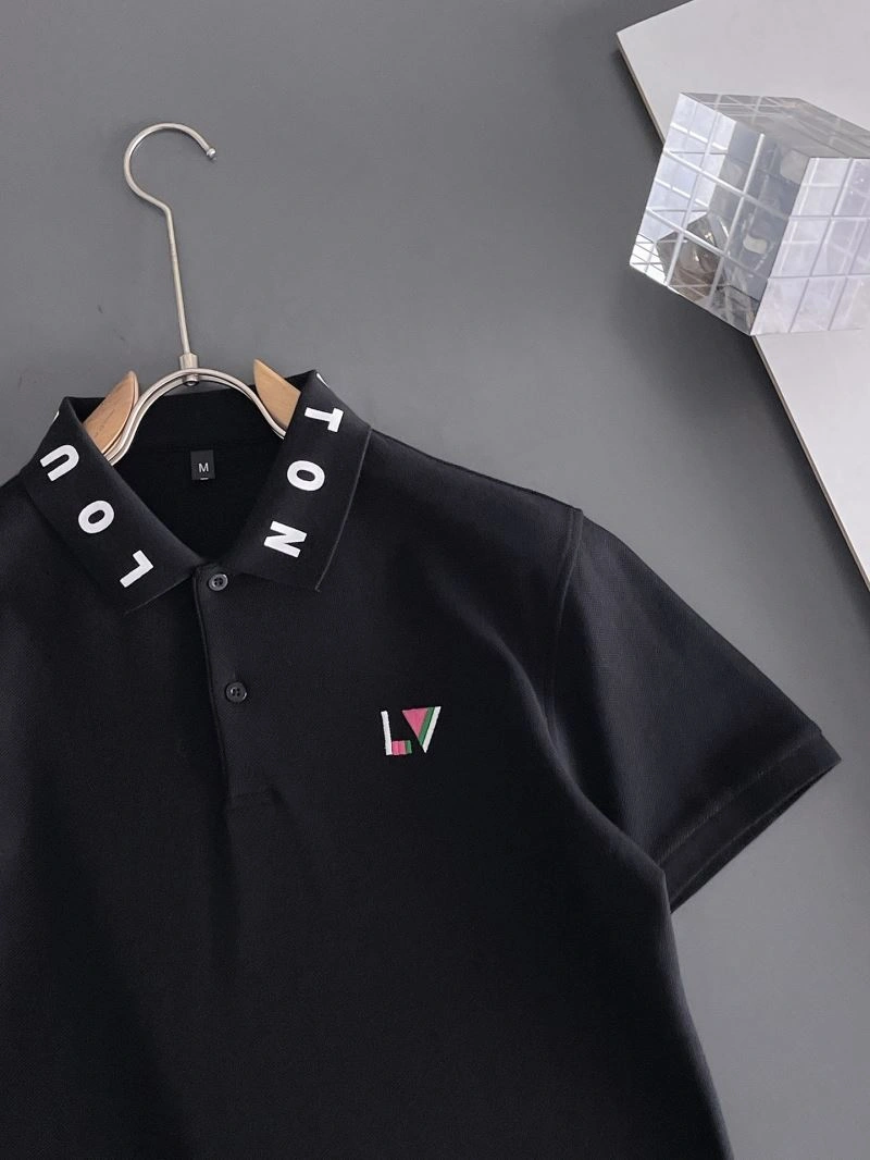 Indistinguishable Louis Vuitton T-Shirts