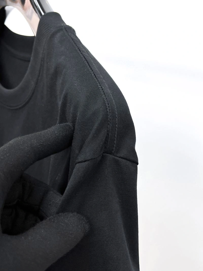 Precise copy Louis Vuitton T-Shirts