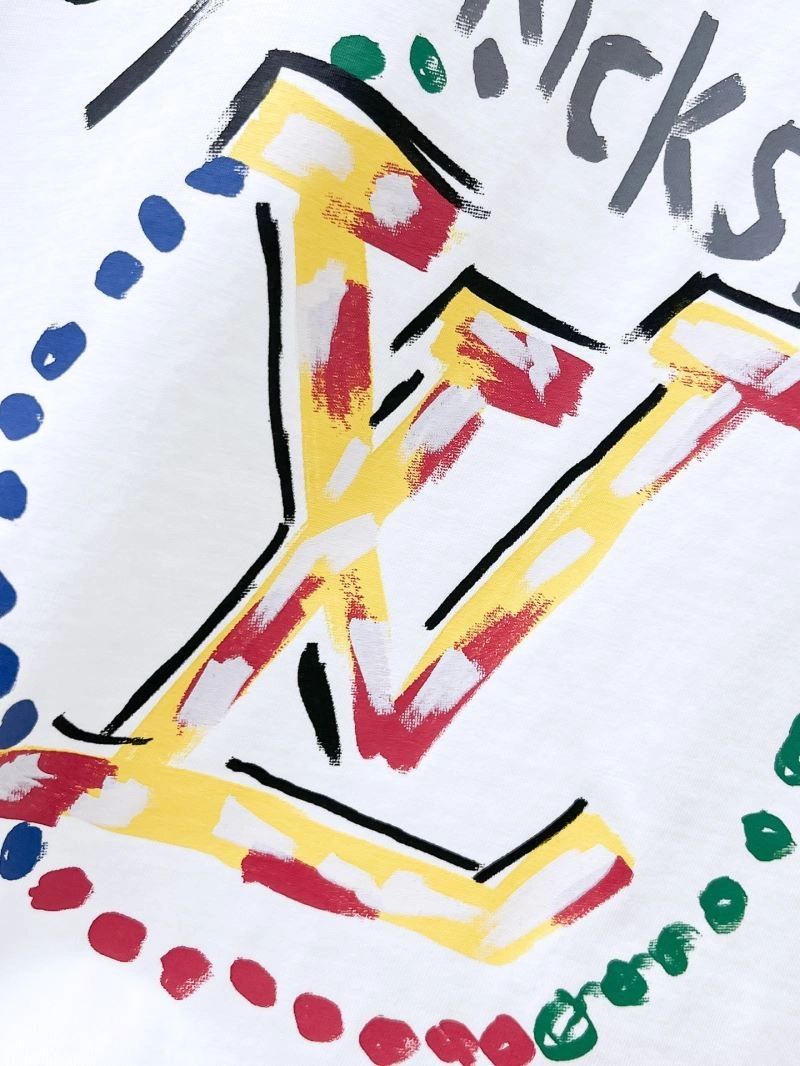 Accurate model Louis Vuitton T-Shirts