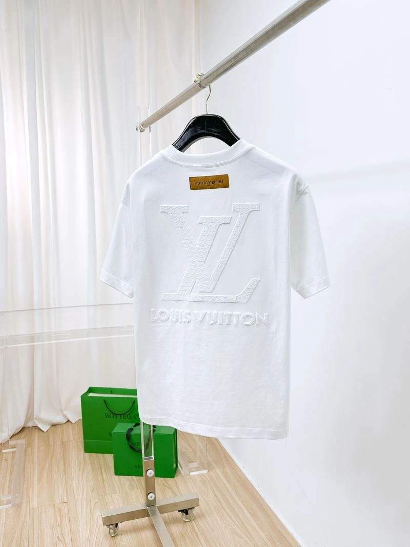 1:1 copy Louis Vuitton T-Shirts