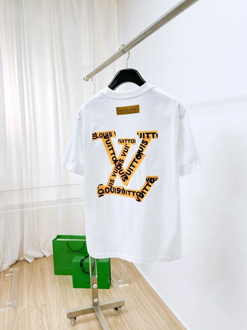 Top mirror Louis Vuitton T-Shirts