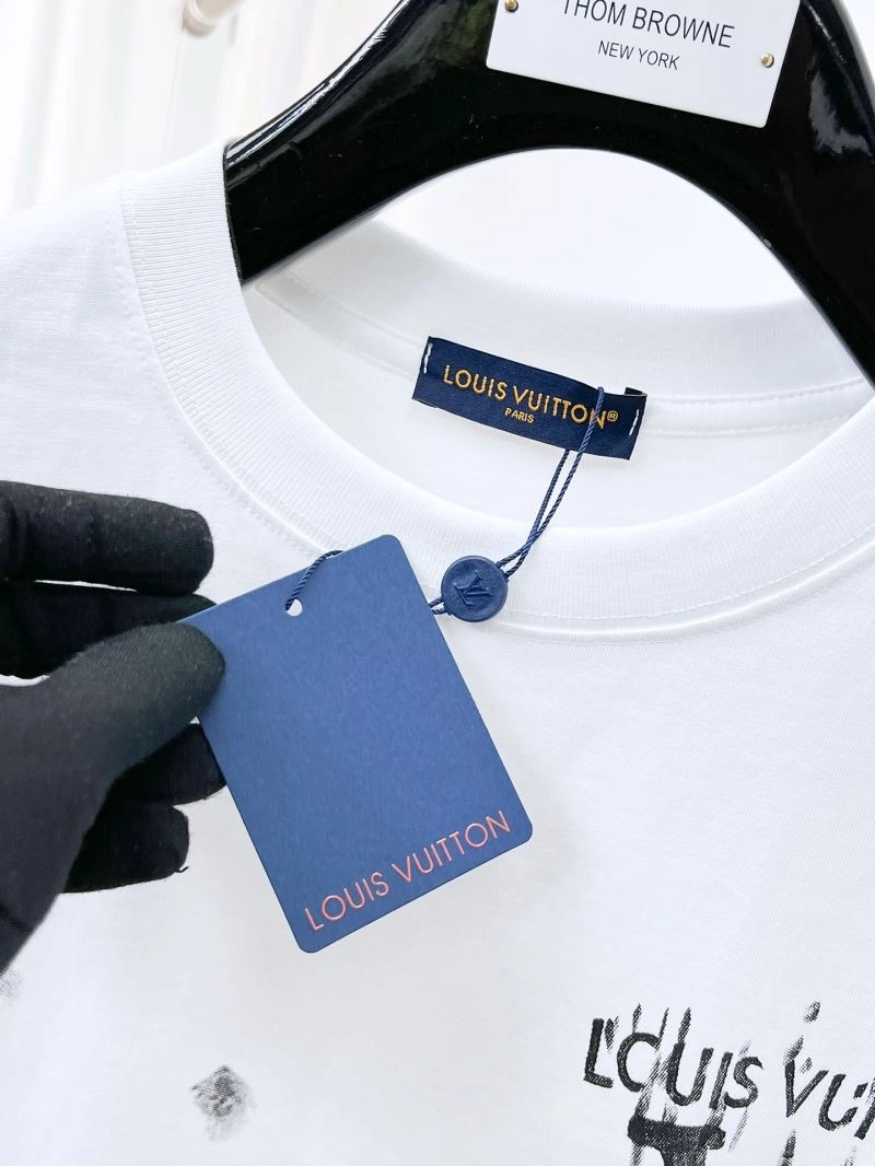 Top mirror Louis Vuitton T-Shirts