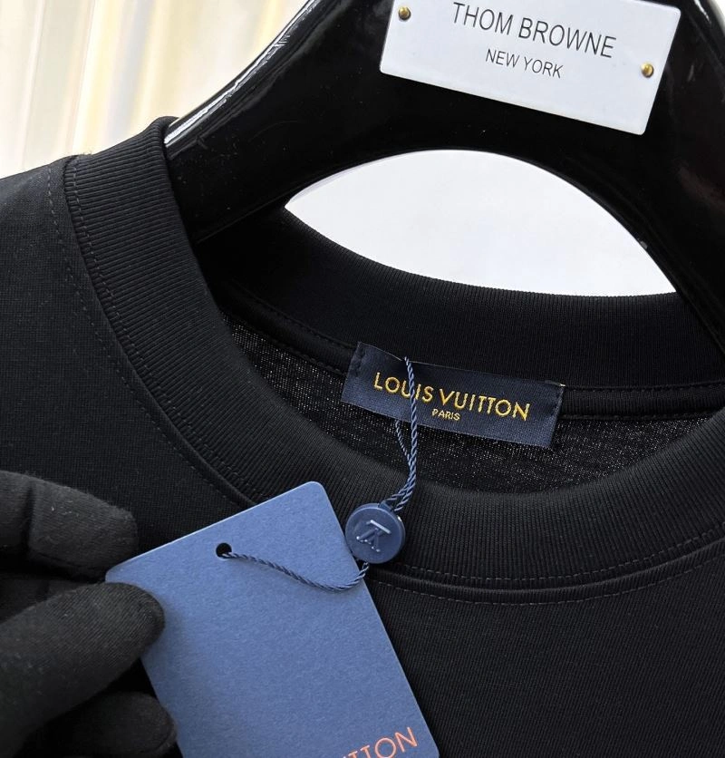 Brand-authenticated Louis Vuitton T-Shirts