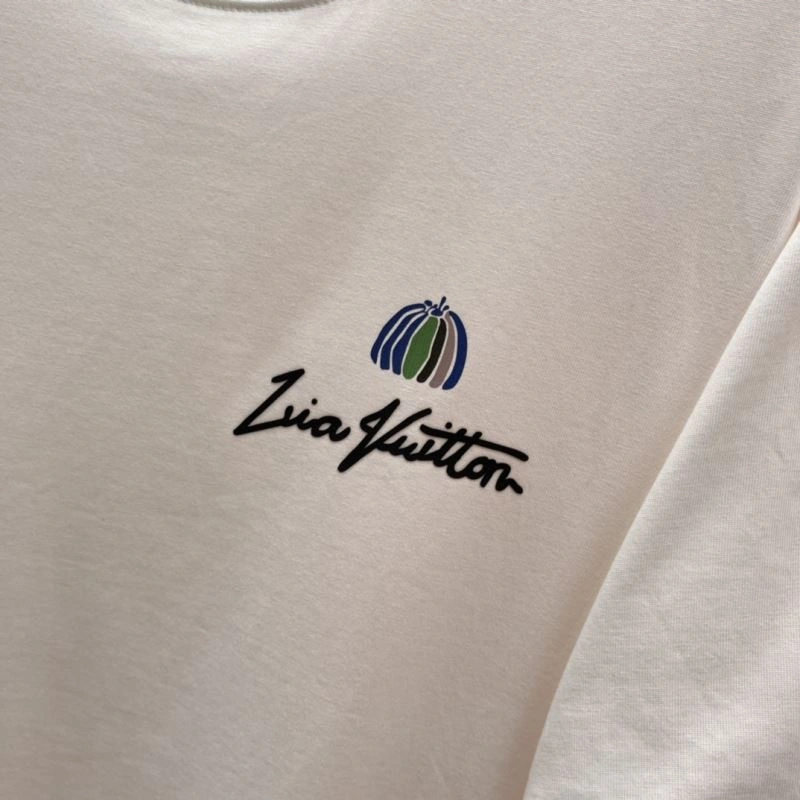 Bargain Louis Vuitton T-Shirts