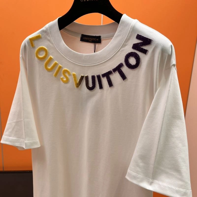 Exact replica Louis Vuitton T-Shirts